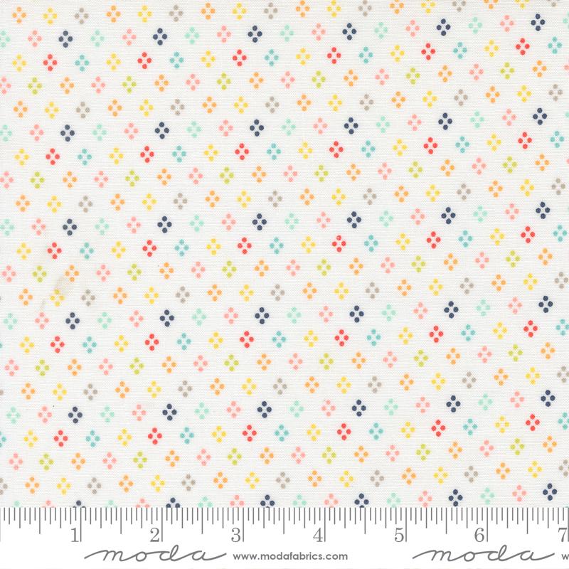 Delightfully Yours 37707-11 Cloud - Fat Quarter